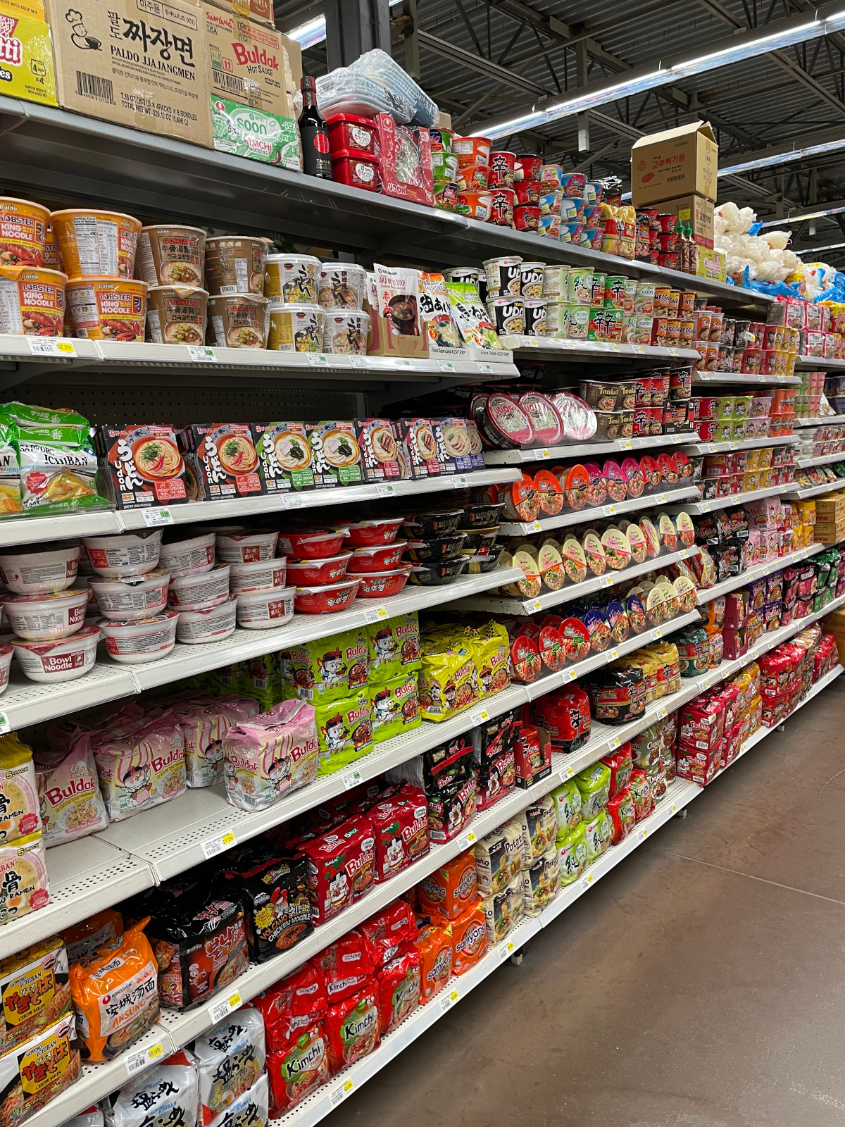 Big International Grocery Opens in Overland Park – World Fresh Market ...